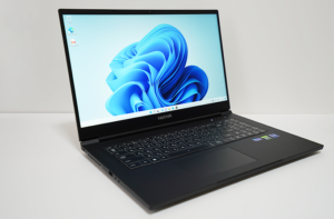 raytrek R7-ZF 32GBモデル 17.3インチ30万円ノートパソコン 実機レビュー • 3DCG最新情報サイト MODELING ...